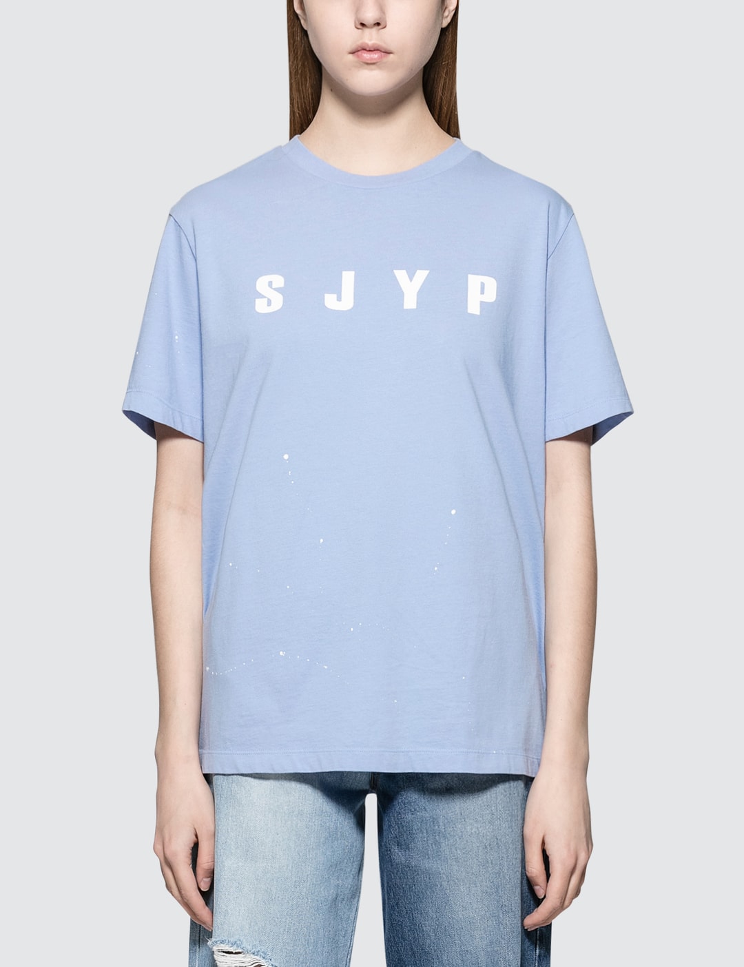 SJYP - Logo Painted S/S T-Shirt | HBX - HYPEBEAST 為您搜羅全球潮流時尚品牌