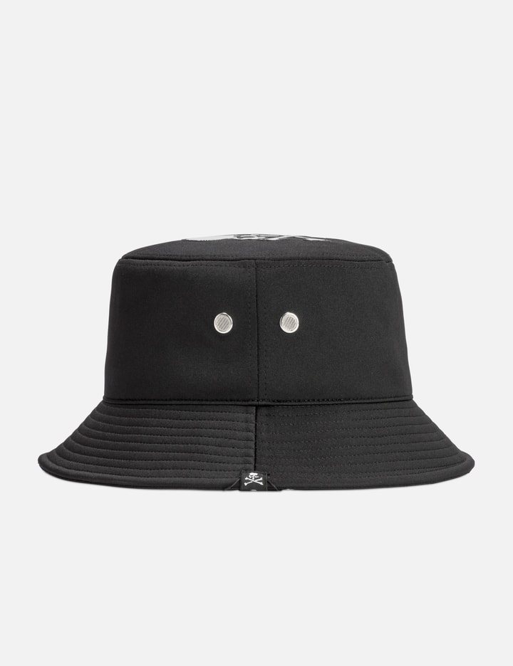 Mastermind World - Emblem Bucket Hat | HBX - HYPEBEAST 為您搜羅全球潮流時尚品牌