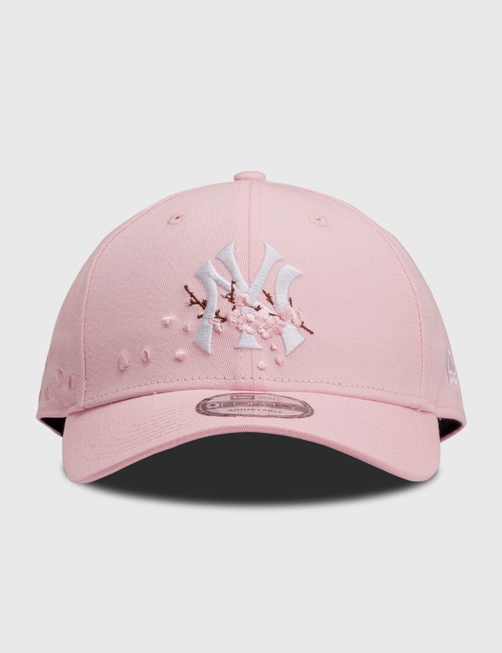 New Era - Sakura New York Yankees 9FORTY Cap | HBX - HYPEBEAST 為您搜羅全球潮流時尚品牌