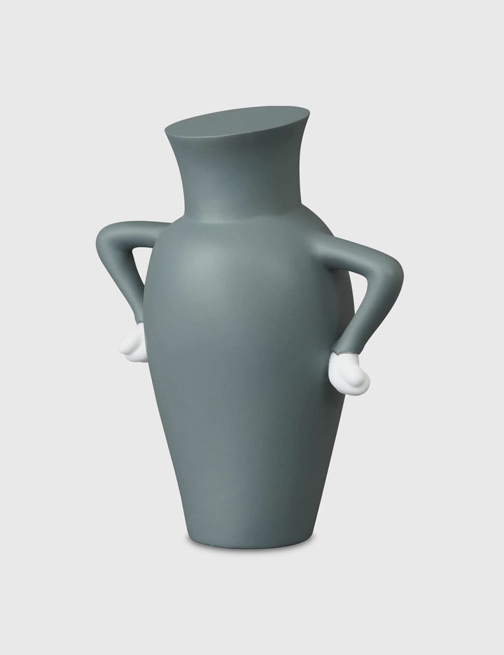 Medicom Toy - UDF Tom And Jerry Series 2 Tom - Vase | HBX - Globally ...