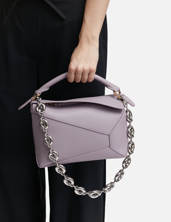 Loewe - Chunky Donut Chain | HBX - HYPEBEAST 為您搜羅全球潮流時尚品牌