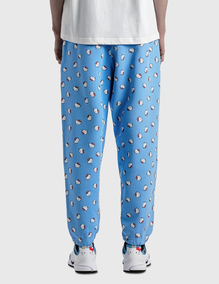 Nike - Nike x Hello Kitty Fleece Pants | HBX - HYPEBEAST 為您搜羅全球潮流時尚品牌