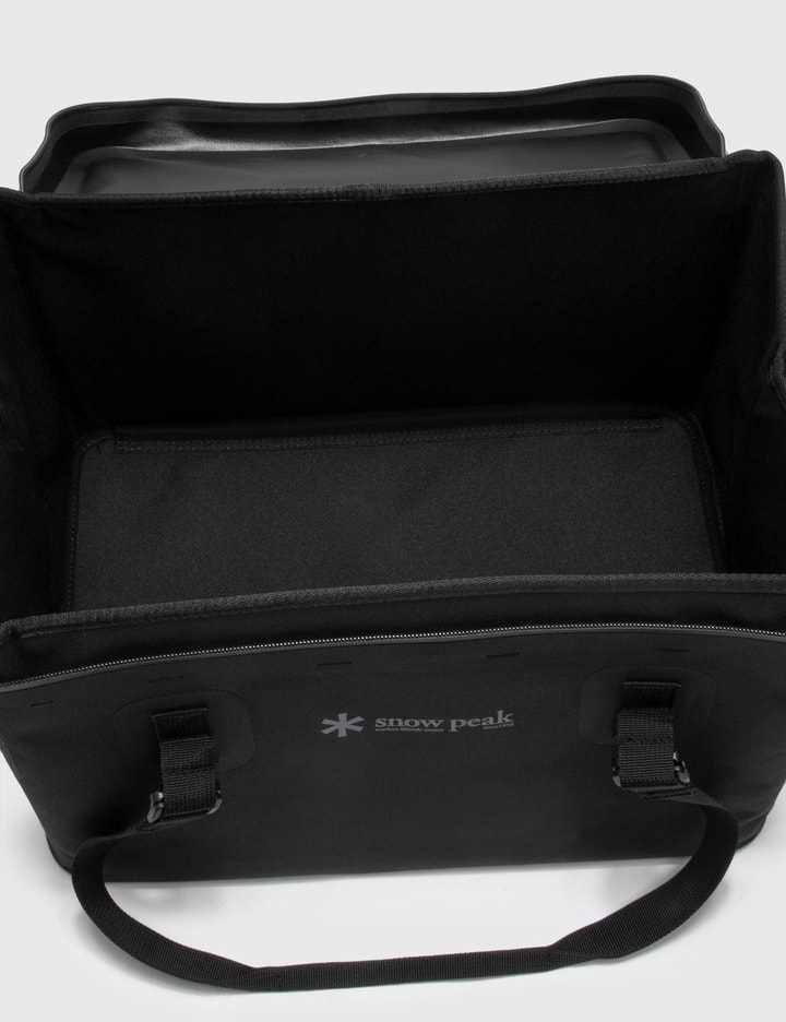 Snow Peak - Waterproof Gear Container (1 Unit) | HBX - Globally Curated ...