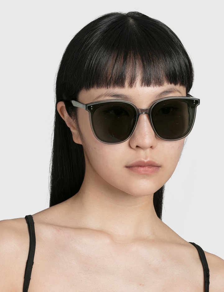 Gentle Monster - MYMA G1 | HBX - Globally Curated Fashion and Lifestyle ...