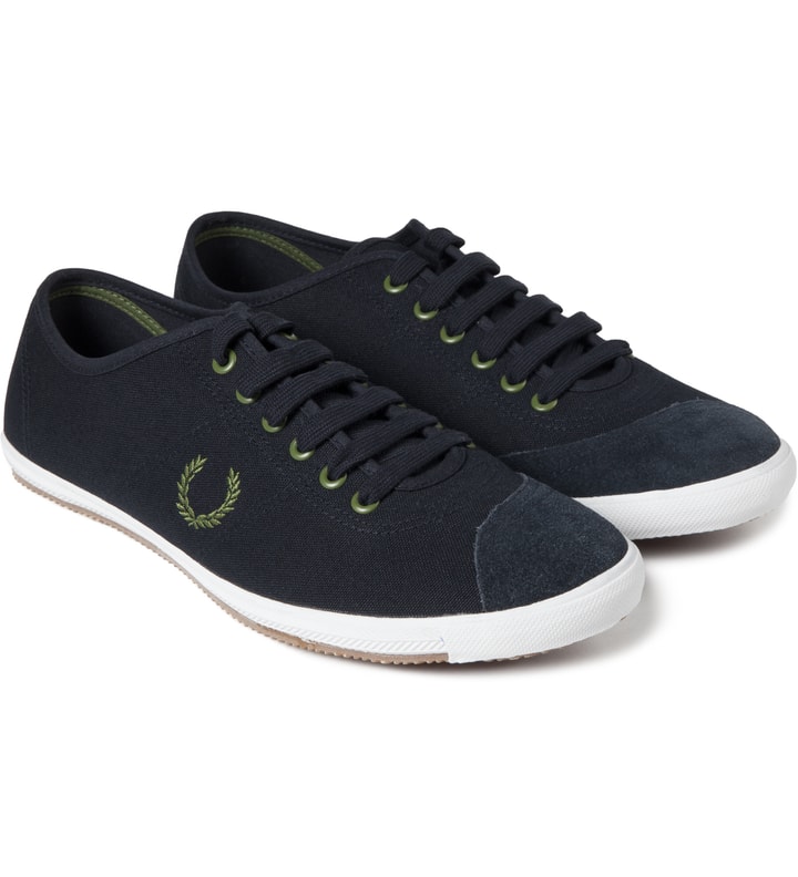 Fred Perry - Navy Table Tennis Canvas | HBX - HYPEBEAST 為您搜羅全球潮流時尚品牌