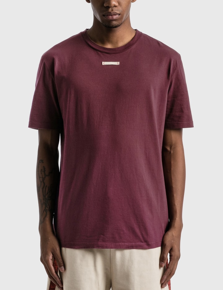 Maison Margiela - Name Tag T-shirt | HBX - HYPEBEAST 為您搜羅全球潮流時尚品牌
