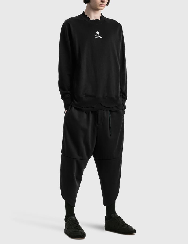 Mastermind World - Cut-off Crewneck | HBX - Globally Curated Mastermind World - Cut-off Crewneck | HBX - Globally Curated