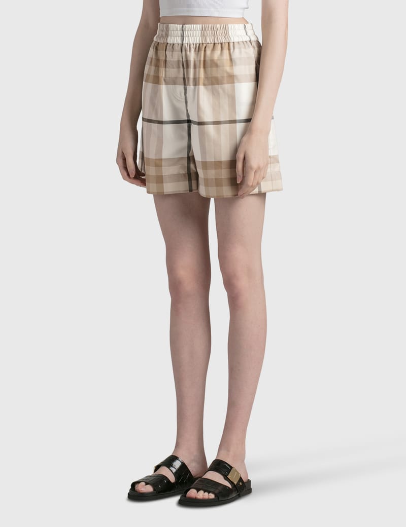 Burberry shorts womens white store
