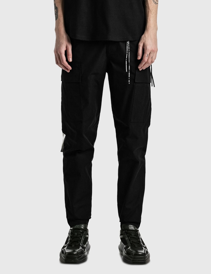 Mastermind World - Cargo Pants | HBX - HYPEBEAST 為您搜羅全球潮流時尚品牌