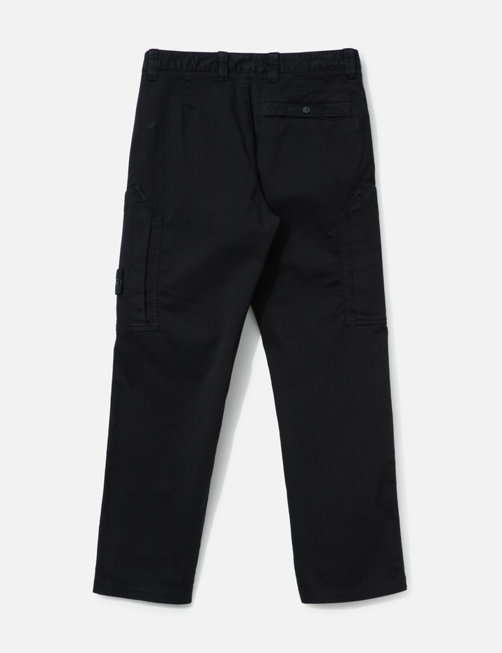 Stone Island Garment Dye Cargo Pants - 成衣染色工裝褲，直筒剪裁，耐用棉料與彈性纖維，側袋設計 | HBX