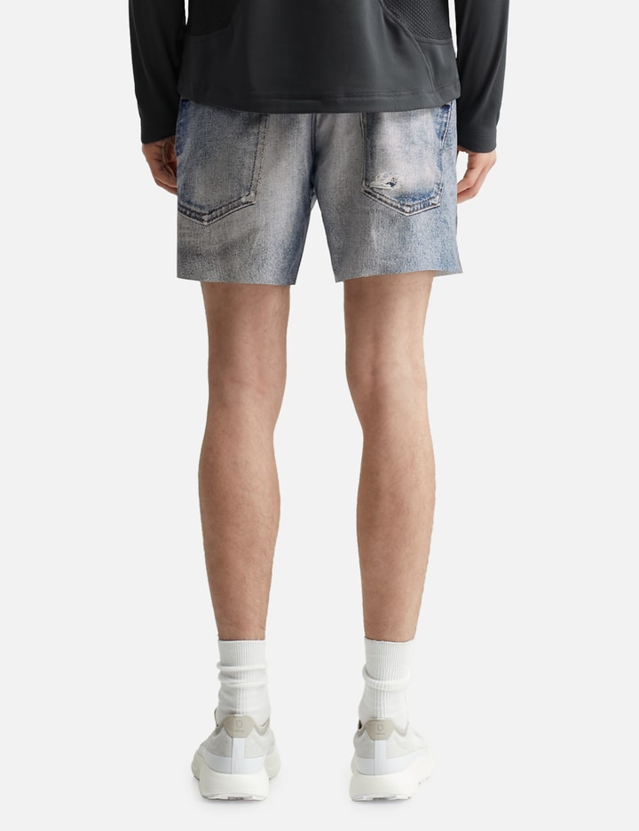 SATISFY PeaceShell™ 5" Unlined Shorts - 輕盈快乾、數碼牛仔仿舊五吋短褲，帶防汗拉鍊後袋 | HBX