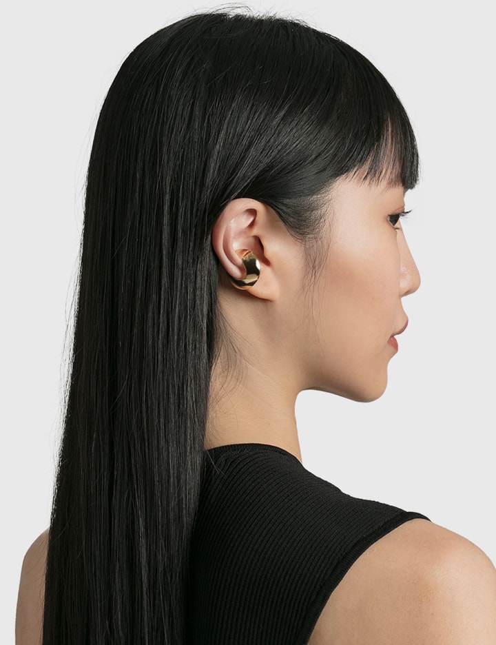 RÄTHEL & WOLF - Tia Earcuff | HBX - HYPEBEAST 為您搜羅全球潮流時尚品牌