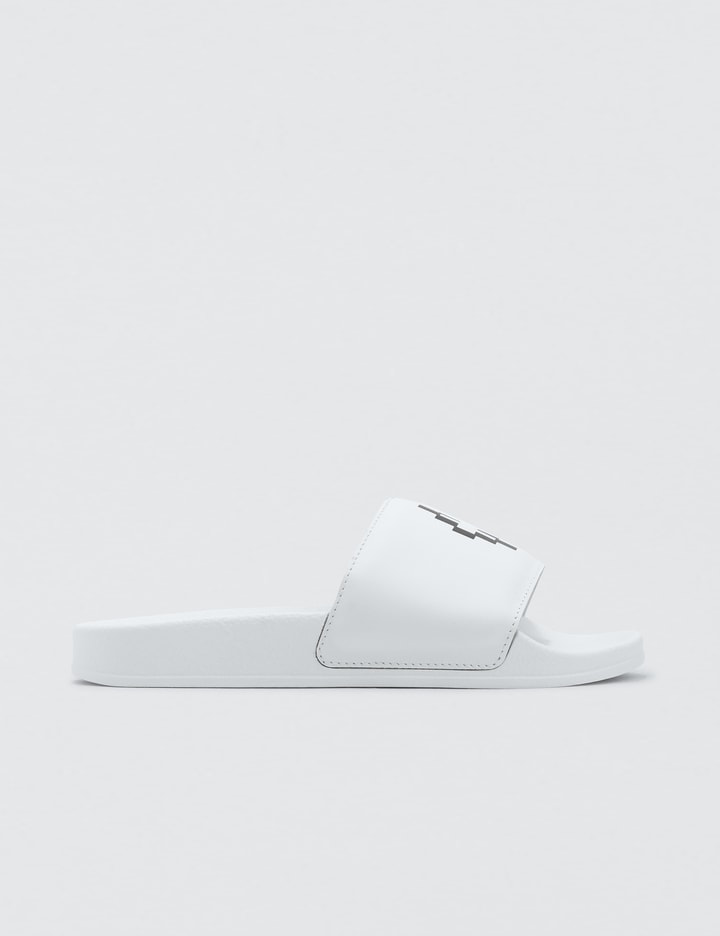 Marcelo Burlon - Kelly Pool Slides | HBX - Globally Curated Fashion and ...