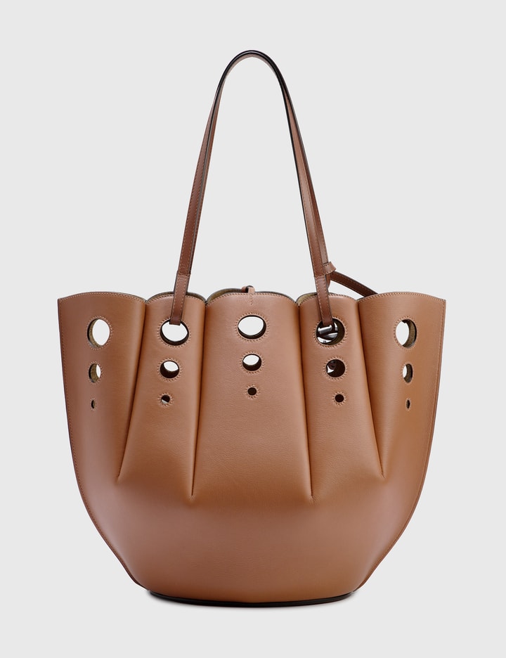 Loewe - Shell Tote Bag | HBX - 하입비스트가 엄선한 글로벌 패션&라이프스타일
