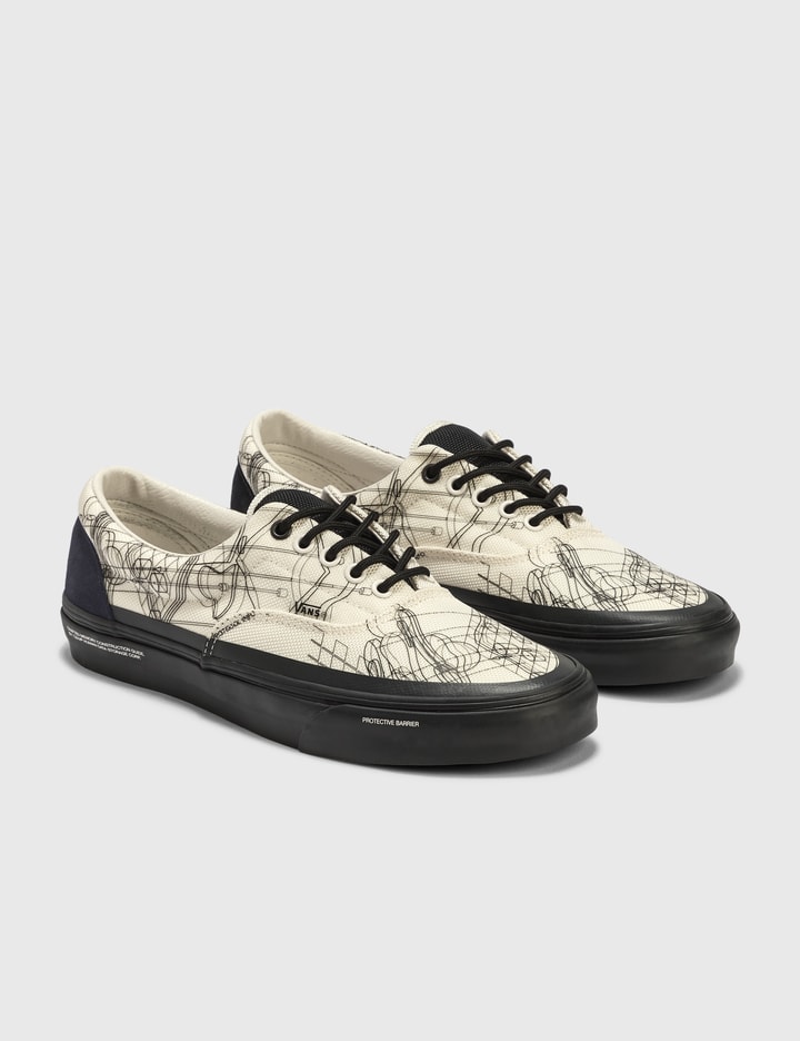 Vans - Vans X C2H4 Era - Virtual Reality Alpha | HBX - Globally Curated ...