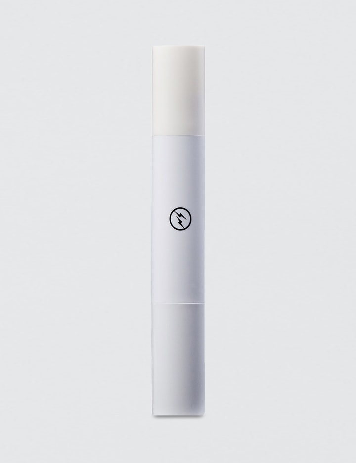 Retaw - Retaw x Fragment Design Lip Balm | HBX - ハイプビースト(Hypebeast)が厳選し ...