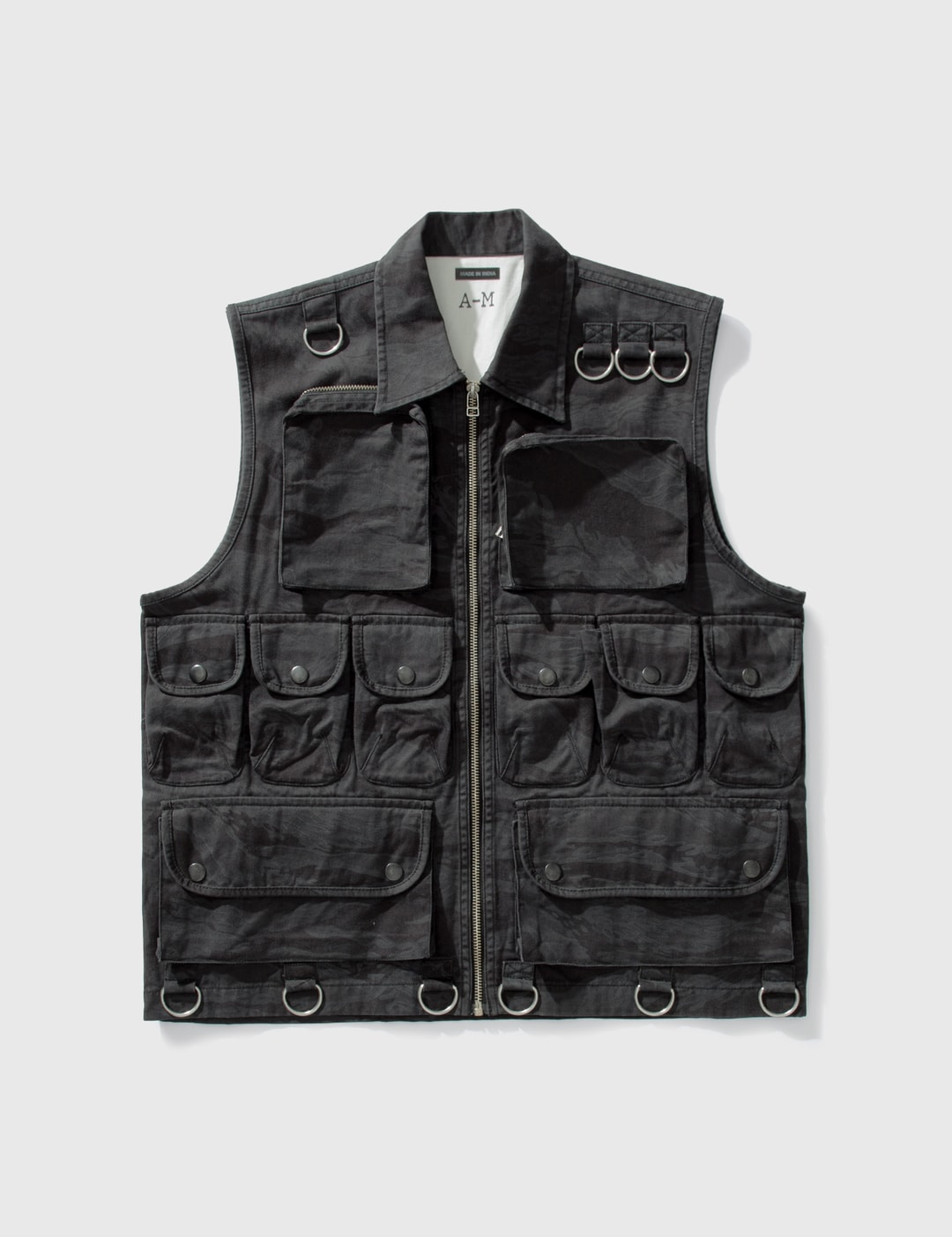 Maharishi - Camo Cisco Combat Vest | HBX - HYPEBEAST 為您搜羅全球潮流時尚品牌