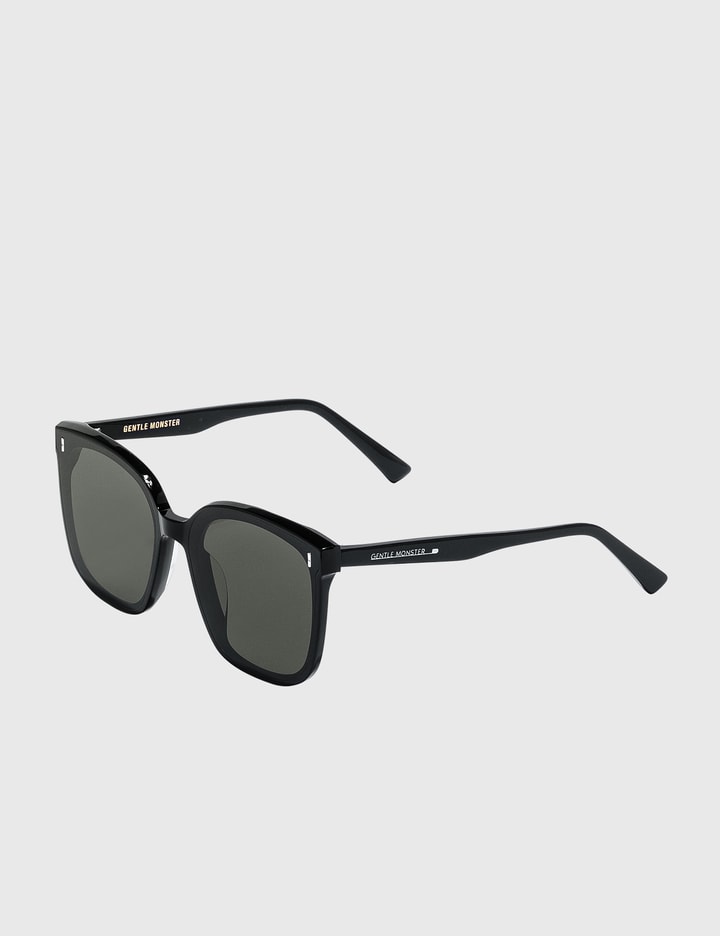 Gentle Monster - Frida 01 Sunglasses | HBX - Globally Curated Fashion and Lifestyle by Hypebeast