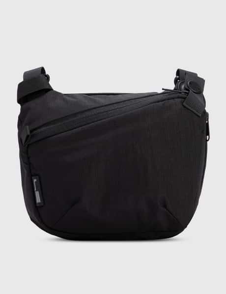 Cross-Body Bags | HBX - Globally Curated Fashion and Lifestyle by Hypebeast