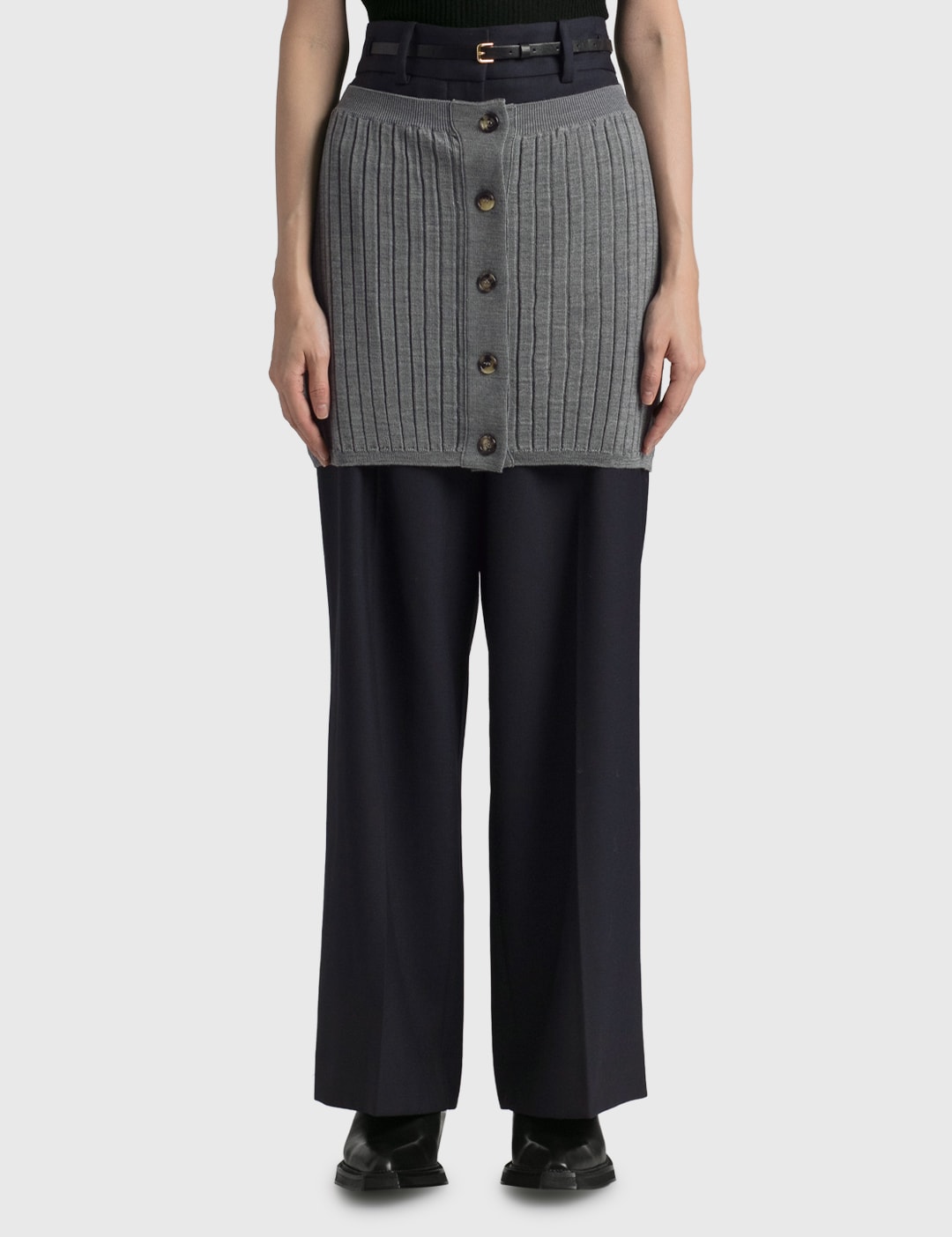 Recto - BOYFRIEND LOW-RISE LONG STRAP DETAIL WIDE PANTS | HBX