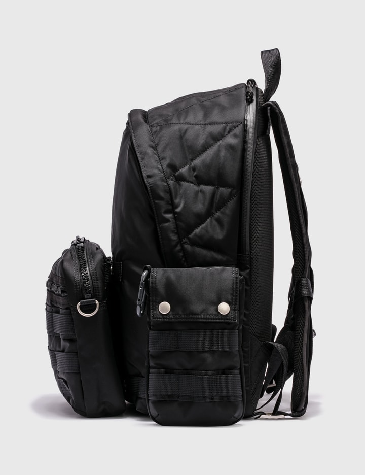 Sacai - Sacai x Porter Tactical Backpack | HBX - HYPEBEAST 為您搜羅全球潮流時尚品牌