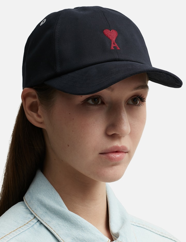 Ami - Red Ami De Coeur Embroidery Cap | HBX - HYPEBEAST 為您搜羅全球潮流時尚品牌