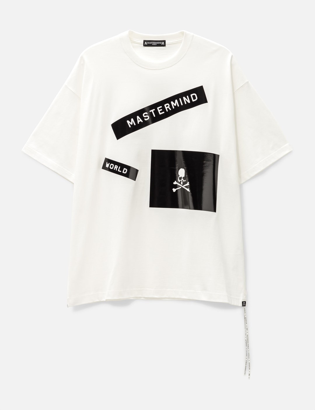 Mastermind World - Oversized Label T-Shirt | HBX - HYPEBEAST 為您搜羅全球潮流時尚品牌