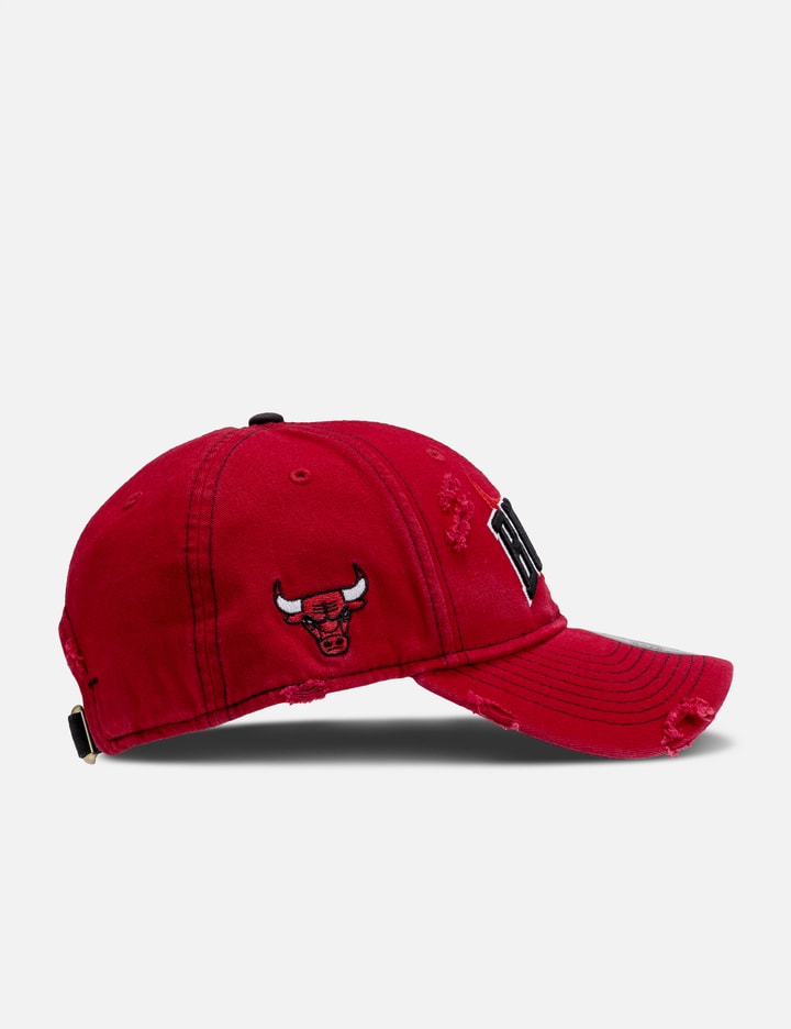 New Era - Half Damaged Chicago Bulls 9Forty Cap | HBX - HYPEBEAST 為您搜羅 ...