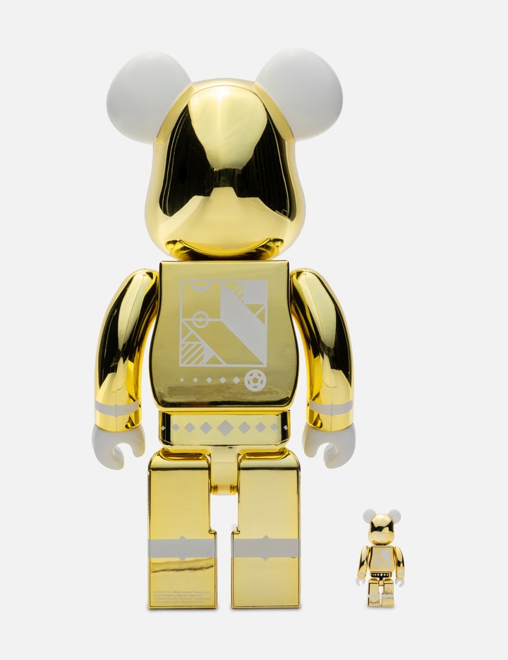 Medicom Toy FIFA World Cup Qatar 2022 400% & 100% Bearbrick - Gold ...