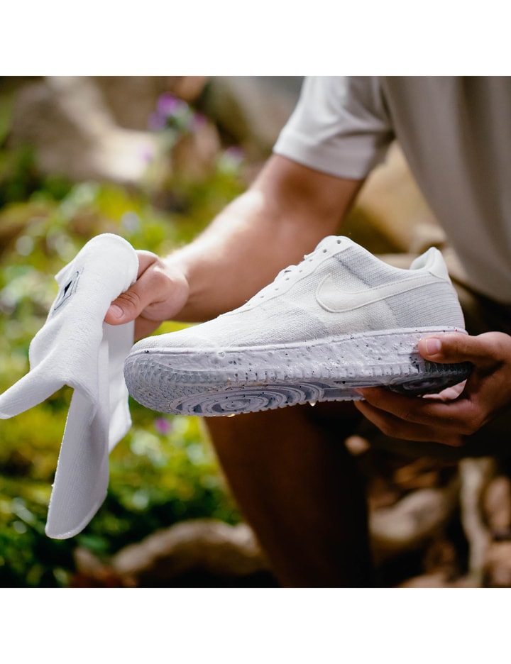Sneaker LAB - Basic Kit | HBX - Globally Curated Fashion and Lifestyle ...
