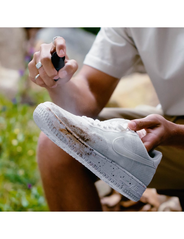 Sneaker LAB - Basic Kit | HBX - Globally Curated Fashion and Lifestyle ...