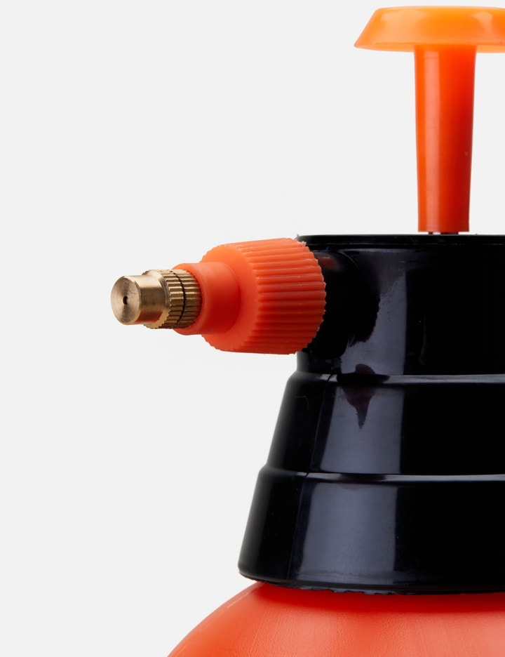 NEIGHBORHOOD - Sprinkle Spray | HBX - Globally Curated Fashion and ...